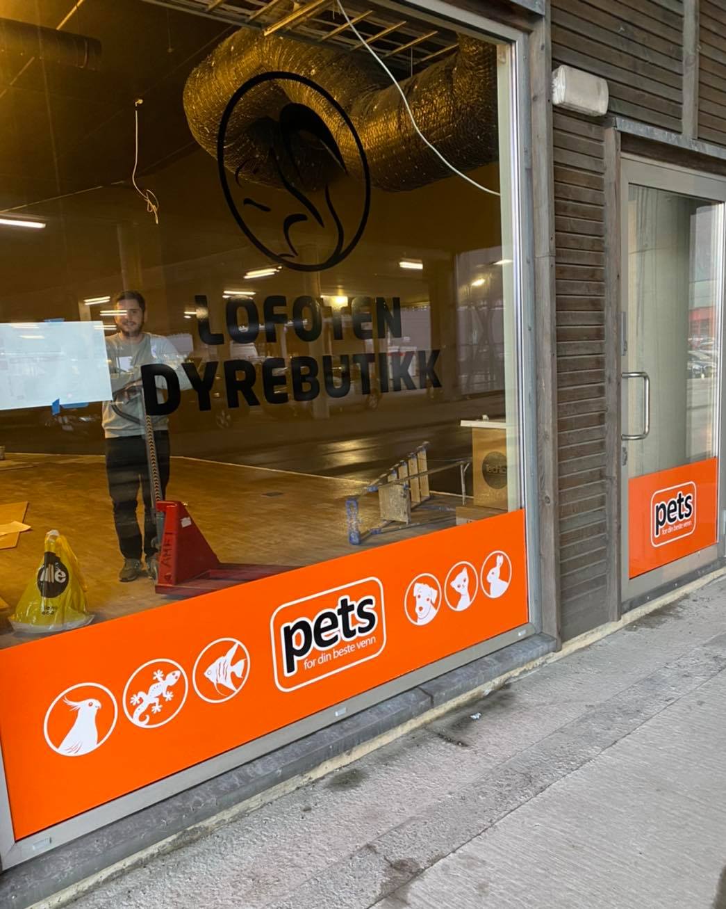 Pets Lofoten Dyrebutikk - Pets -for din beste venn
